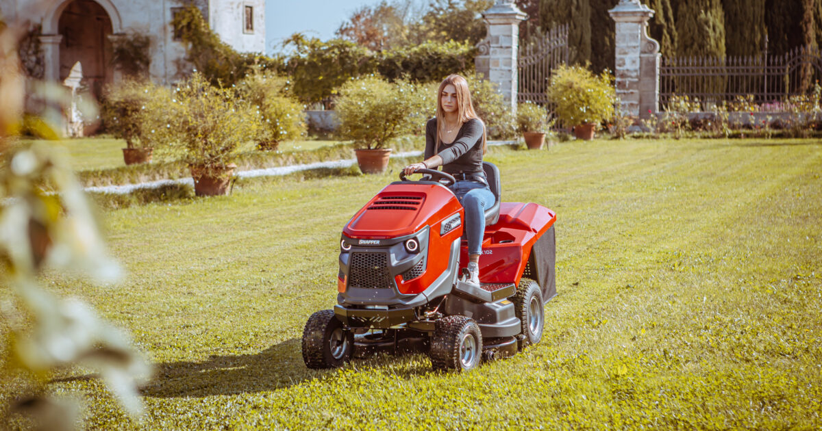 RPX102 Lawn Tractor | Snapper