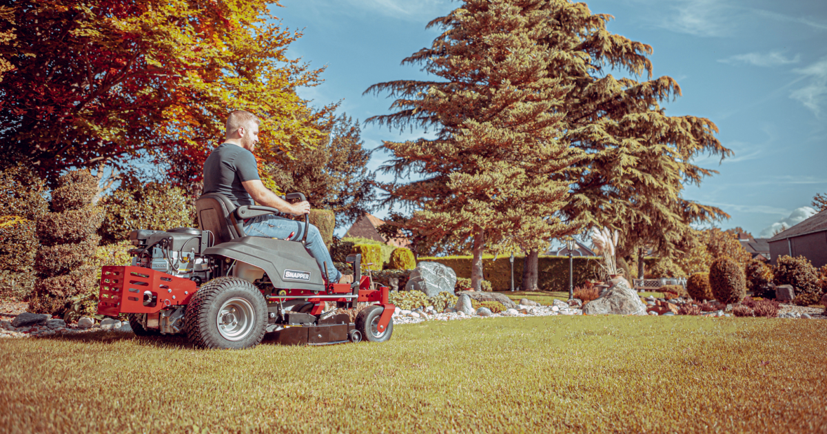 Mow your lawn in just a few turns | Snapper